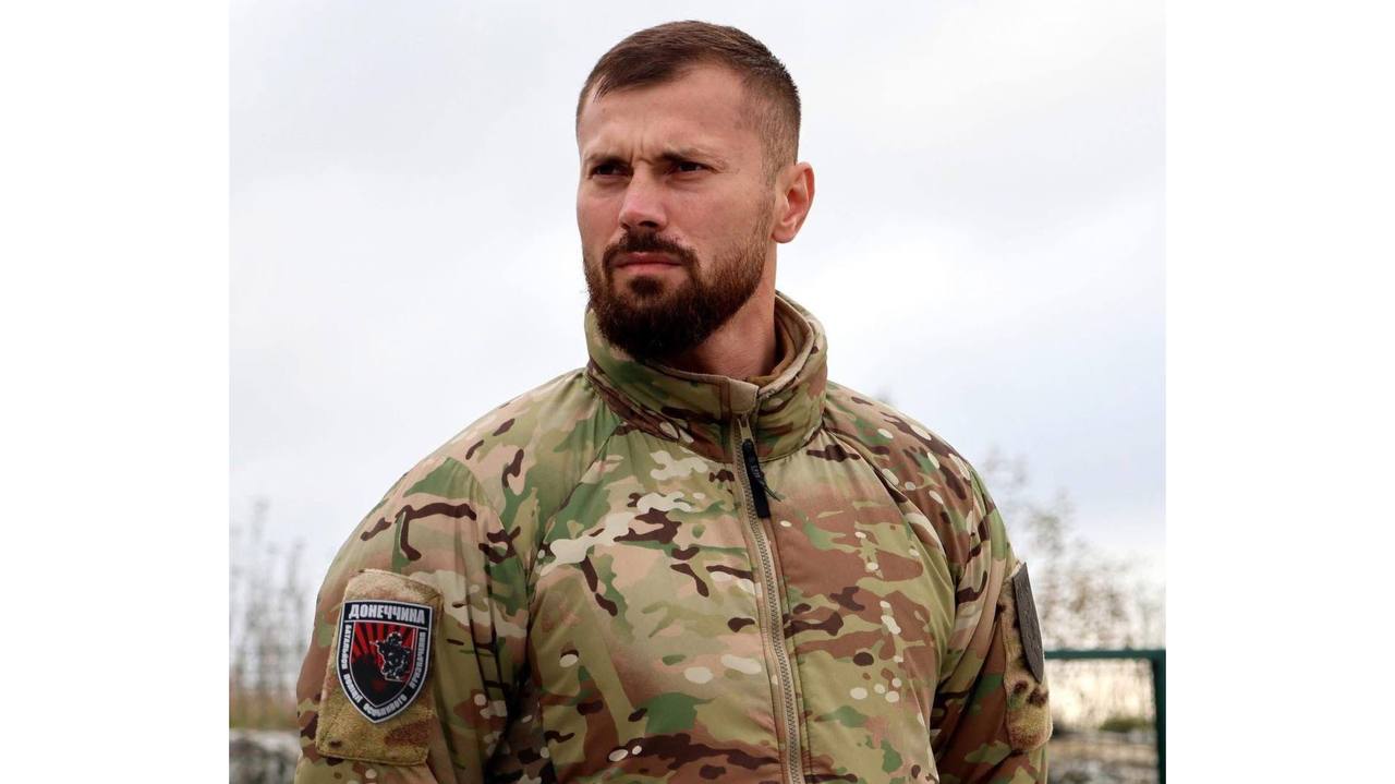 Rustem Menumerov, commander of the Donetsk police battalion, awarded ...